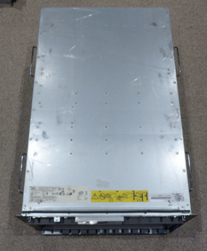 IBM 8677 BLADECENTER CHASSIS W/10 HS21 & W/4 HS12 | MDG Sales, LLC