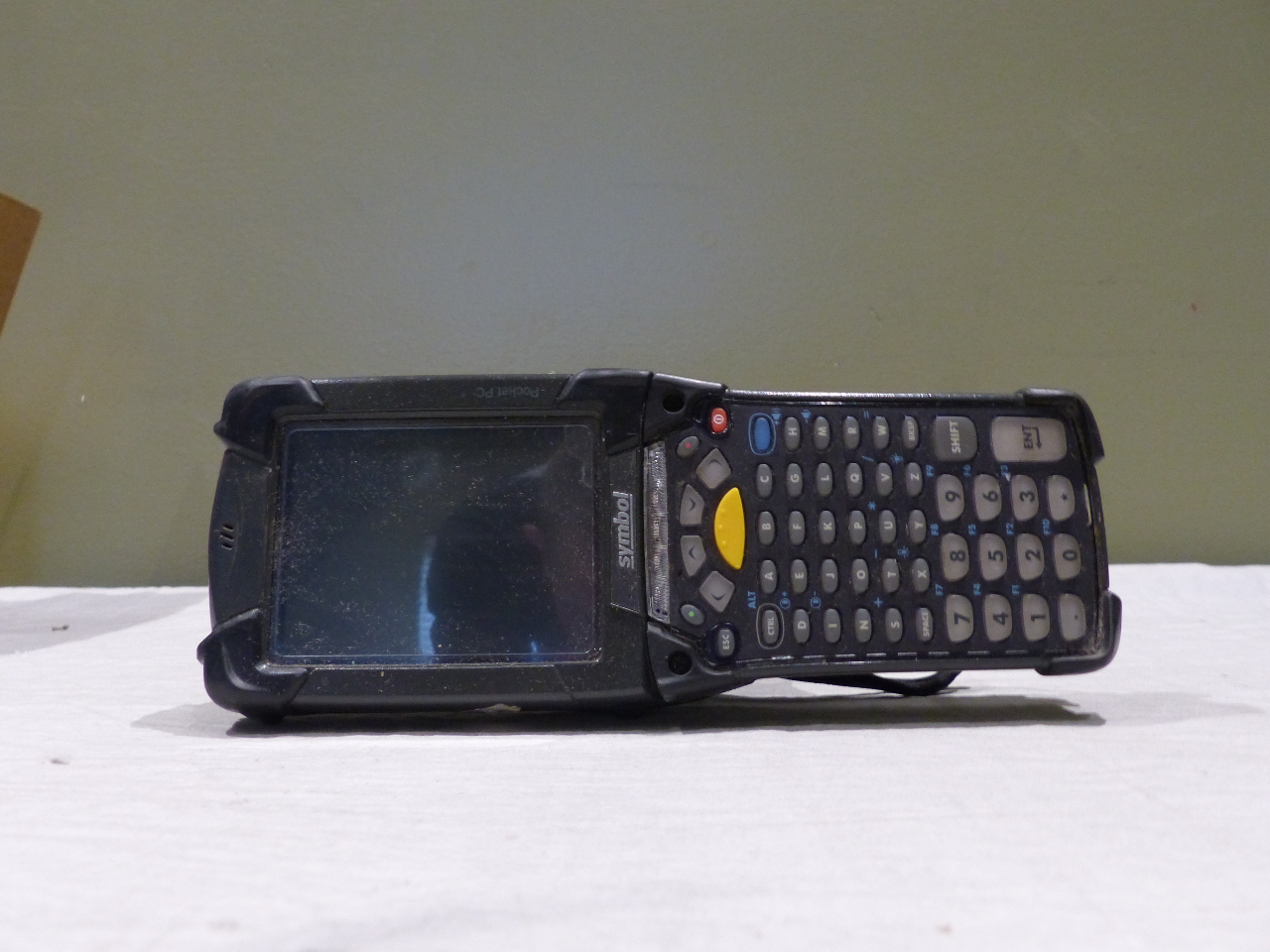 SYMBOL WIRELESS HANDHELD BARCODE SCANNER MC9090-GF0HJEFA6WW | MDG Sales ...