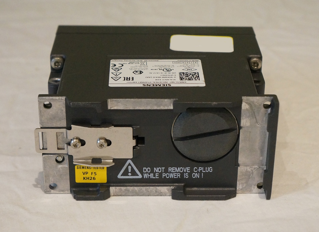 SIEMENS SIMATIC NET INDUSTRIAL ETHERNET 8 PORT SWITCH SCALANCE X208 | eBay