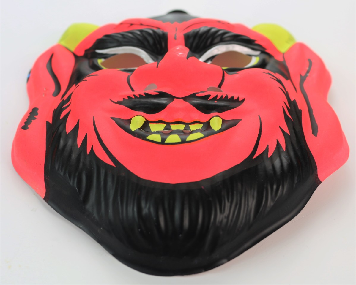 Vintage Red Devil Halloween Mask Demon Fun World 1970's 80's | The Wild ...