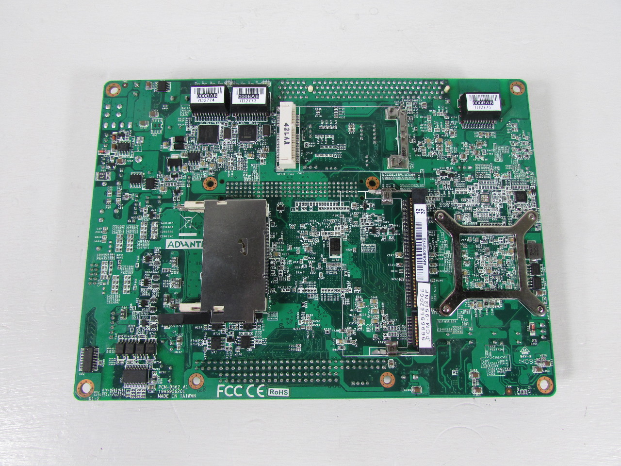 ADVANTECH PCM-9562 A1 CIRCUIT BOARD | Premier Equipment Solutions, Inc.