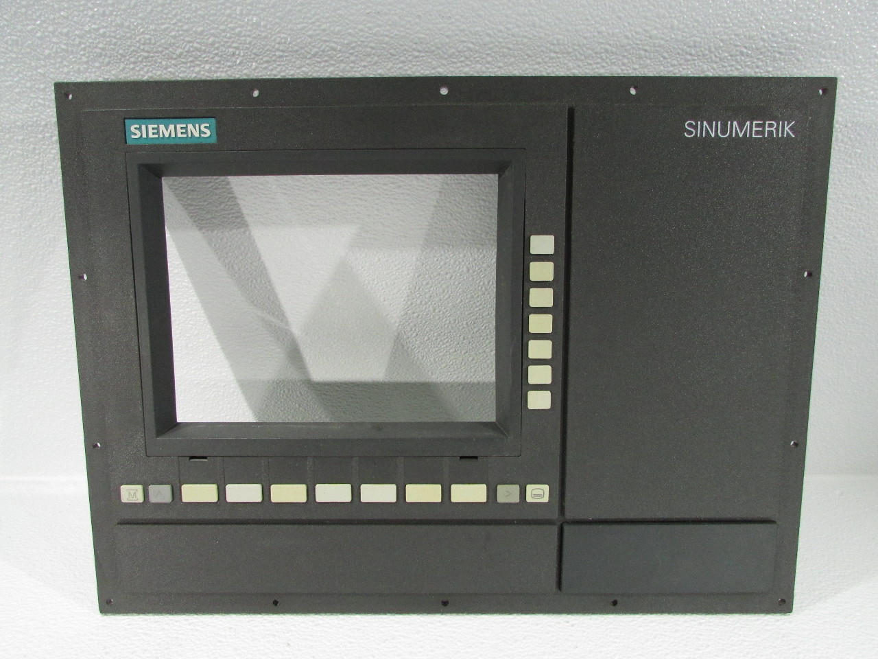 SIEMENS SINUMERIK 840C/840CE P/N 6FC51030AB010AA2 OPERATOR INTERFACE ...