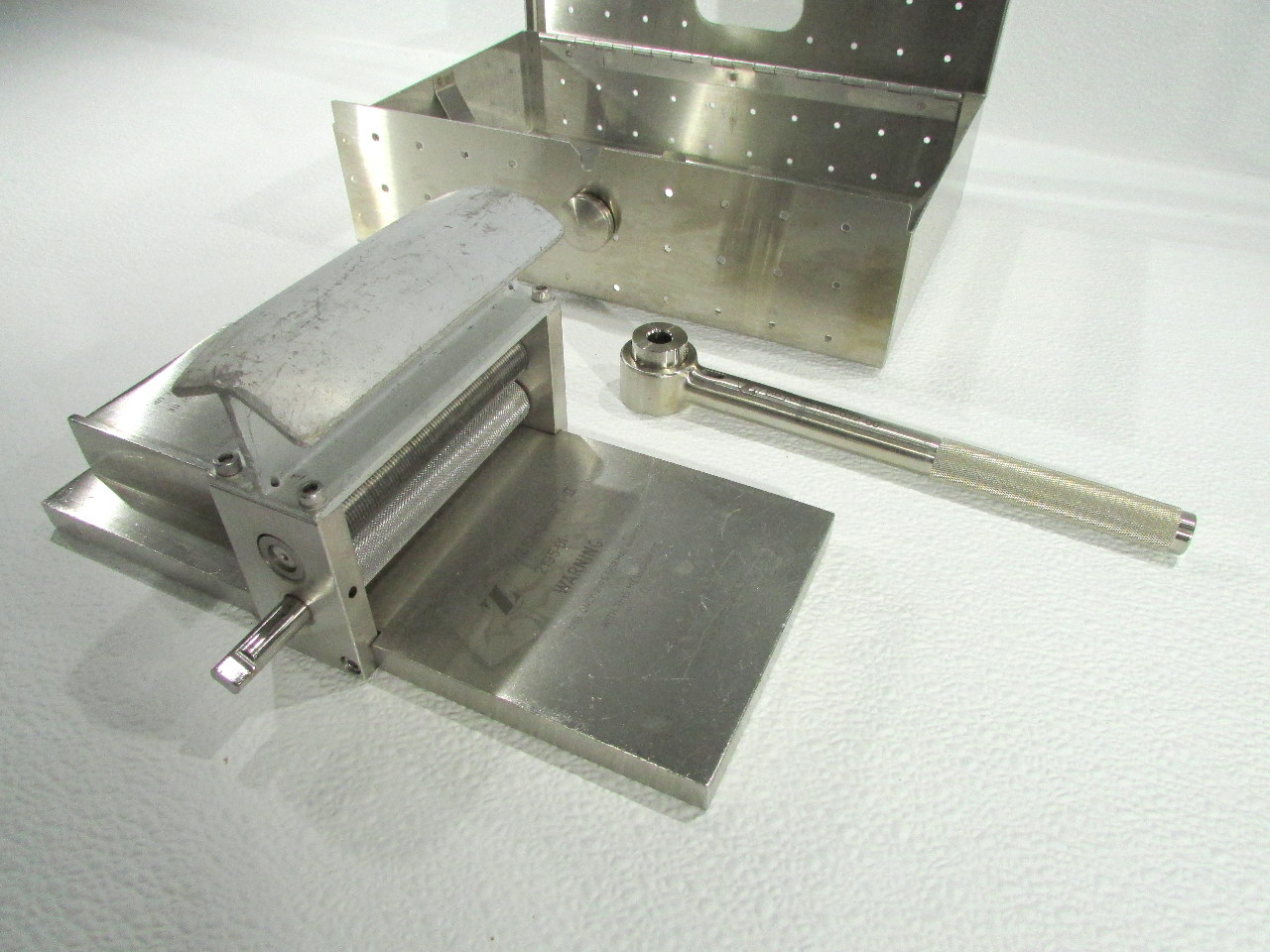 * ZIMMER 2195 MESHGRAFT DERMATOME II