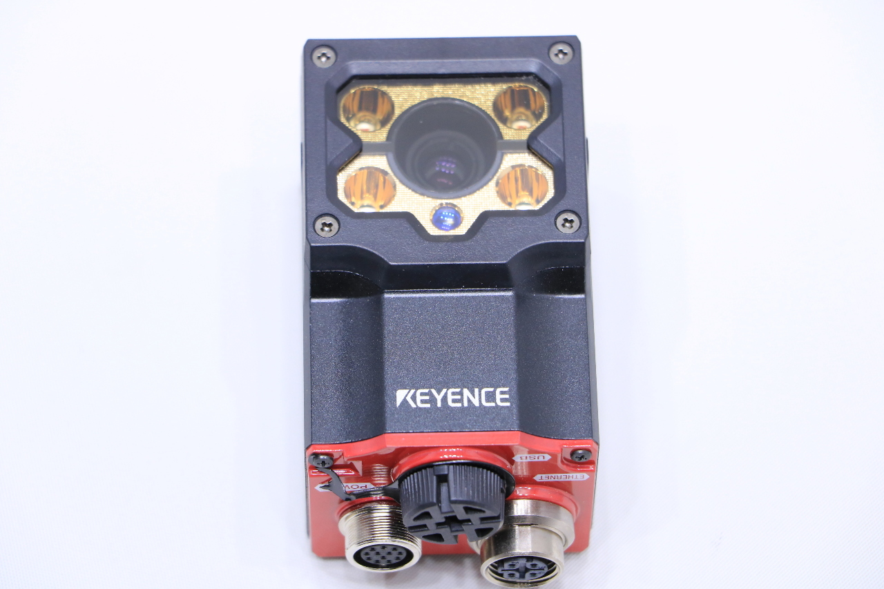 * KEYENCE SR-1000 CODE READER 1D 2D AUTOFOCUS SENSOR CAMERA *WARRANTY ...