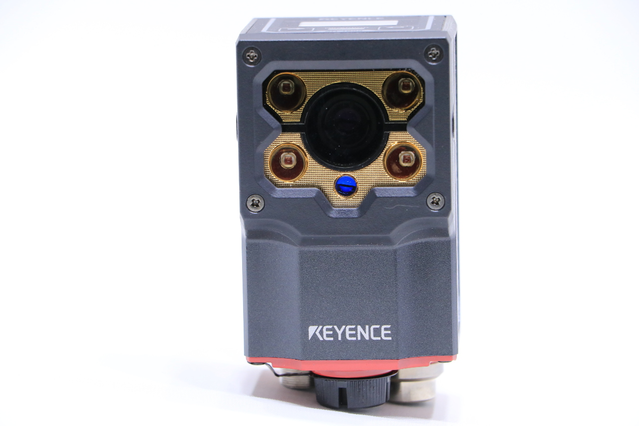 * KEYENCE SR-1000 CODE READER 1D 2D AUTOFOCUS SENSOR CAMERA *WARRANTY ...