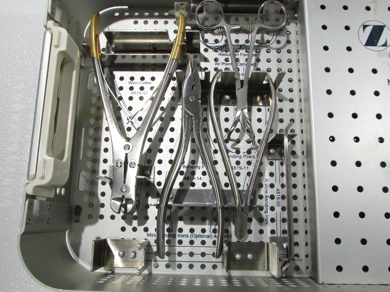 * ZIMMER MINI FRAGMENT SET SURGICAL IMPLANTS INSTRUMENTS | Premier ...