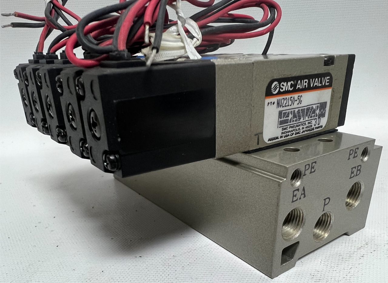 NEW SMC Valve and Manifold Assembly - 5 Valves - 1 manifold - 24v | Indy Surplus Store