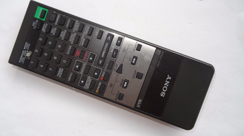 Sony RMT-V555A VTR Remote Control works with 146527411, 147728011 ...