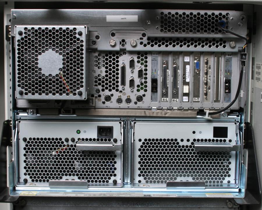 IBM eServer Server Rack pSeries p660 7026-6H1, 7026-H70 & 7026-H50 ...