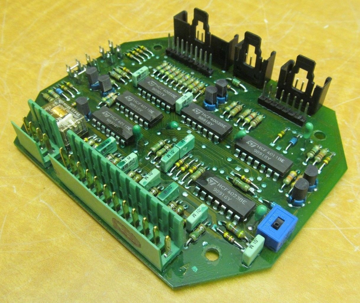 New Auma Logic Circuit Board Z013.718B/02
