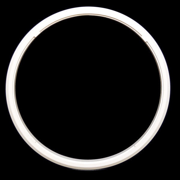 BOMAR CUSTOM OFF WHITE 20 5/8 INCH ROUND PLASTIC BOAT HATCH TRIM RING ...