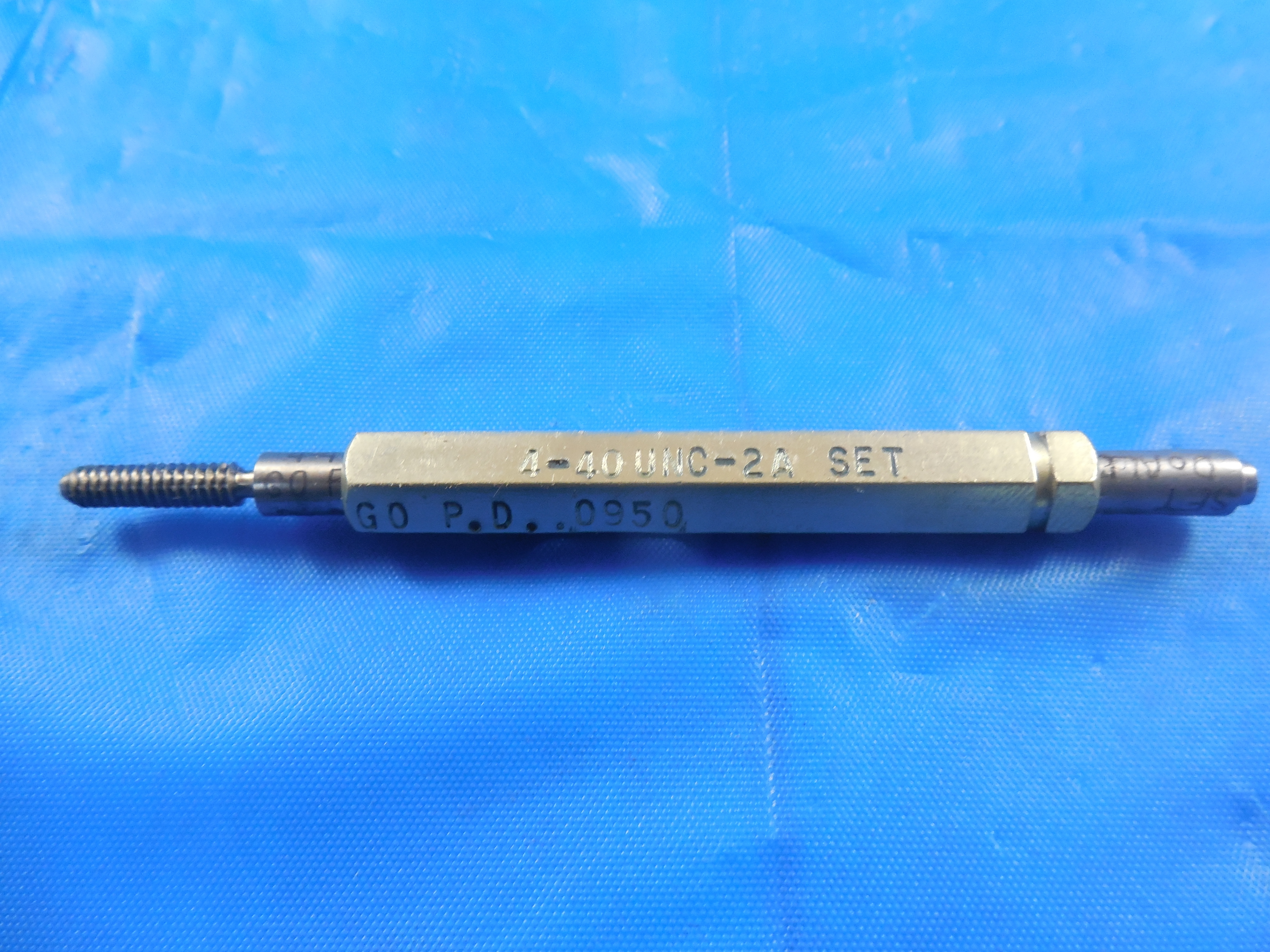 4 40 UNC 2A SET THREAD PLUG GAGE #4 .112 GO ONLY P.D. = .0950 TOOLS 4 ...