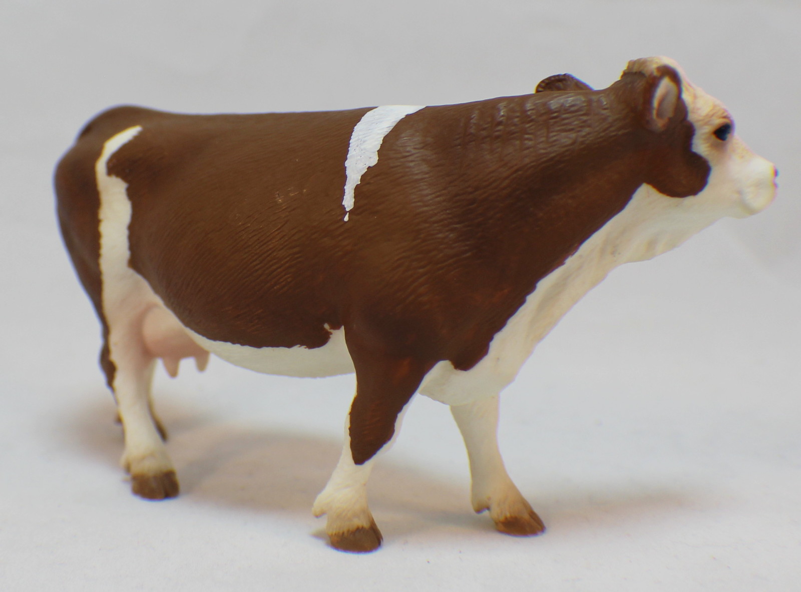 Schleich Animal Figurine Farm Life Series #13641 Simmental Cow 2009 ...