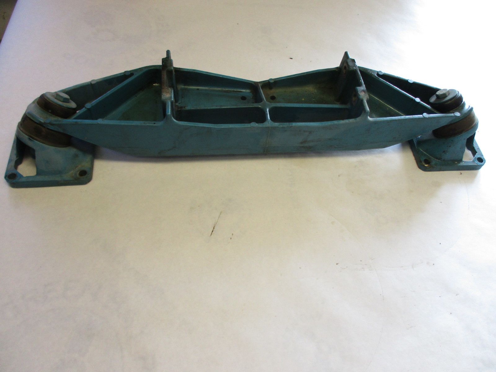 0313658 OMC V6 / V8 Stringer Stern Drive Lateral Front Engine Mount ...