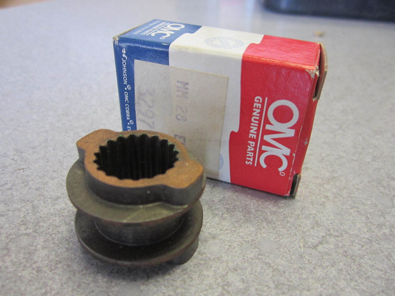 Evinrude/Johnson Boat Motor Clutch Dog/Shifter 329795 0329795 | Green ...