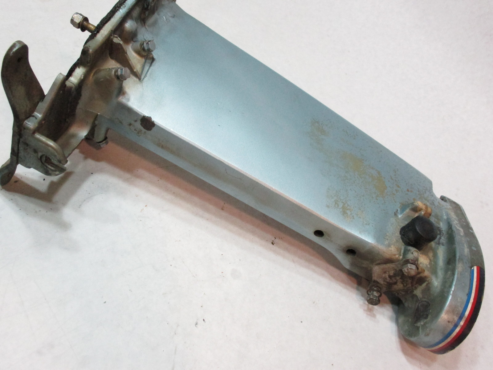 0391140 Evinrude Johnson 25 Hp Outboard Exhaust Housing 1981 | Green ...