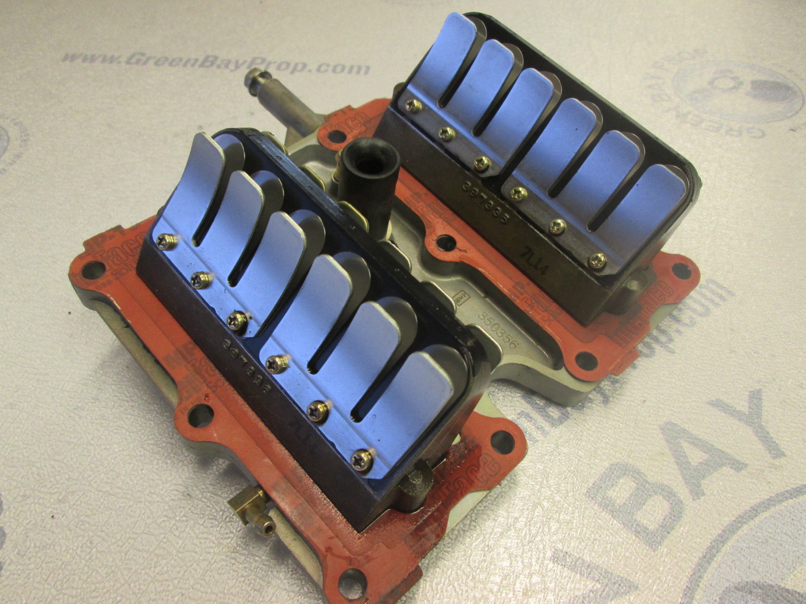 5005279 0397336 Reed Plate Assembly Reed Valve Assembly Evinrude ETec ...