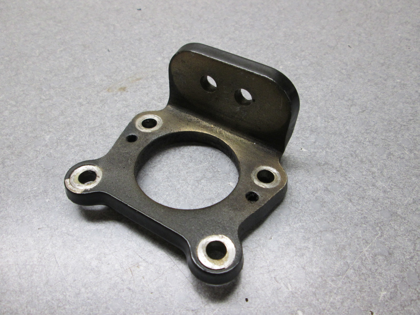 F684354 Force Outboard Upper Shock Mount Bracket 40-75 Hp | Green Bay ...