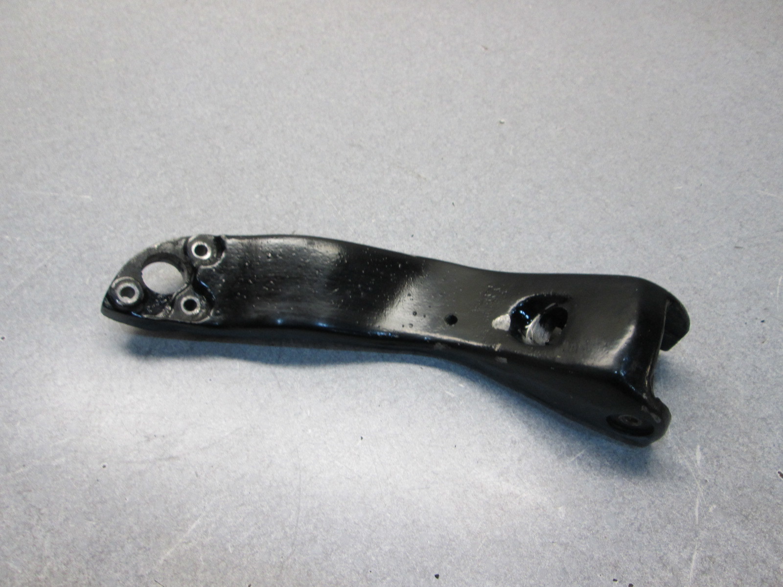 96432 Mercury 7.5 9.8 Hp Outboard Tiller Steering Arm Bracket 1979-1985 ...