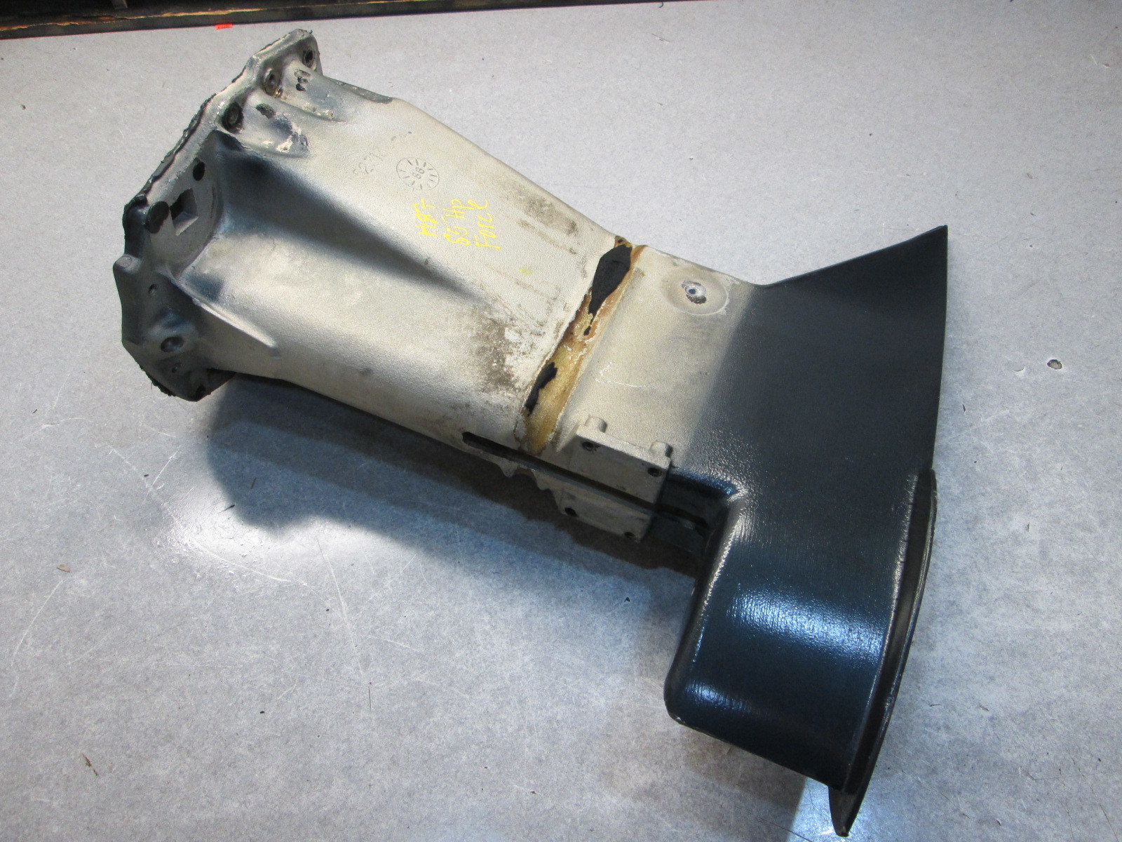 F523133-2 Midsection 20" Shaft Motor Leg for Force 75-140 Hp Outboard ...