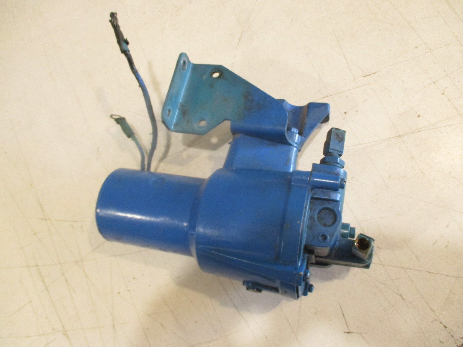 0983195 0982957 OMC Stringer Stern Drive 1977-1986 Power Trim Pump ...