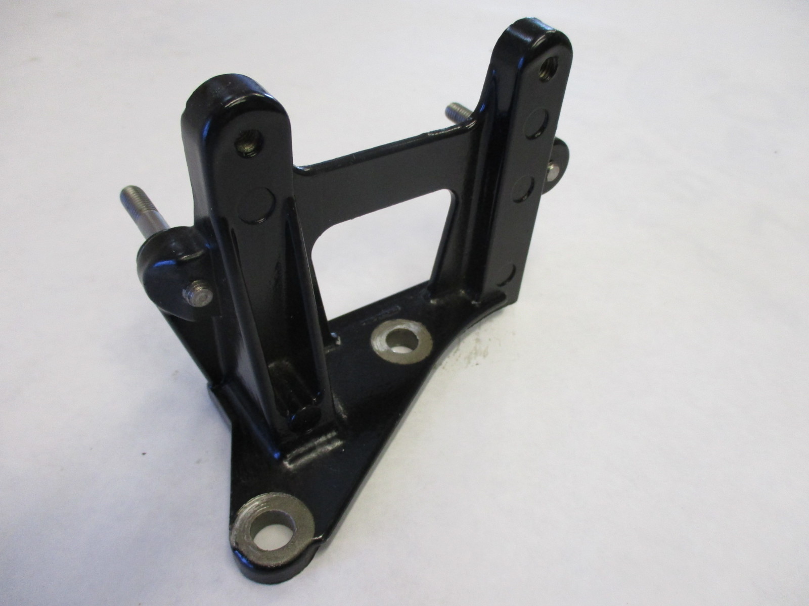 8219441 Induction Manifold Bracket for Mercury Mariner Outboards ...