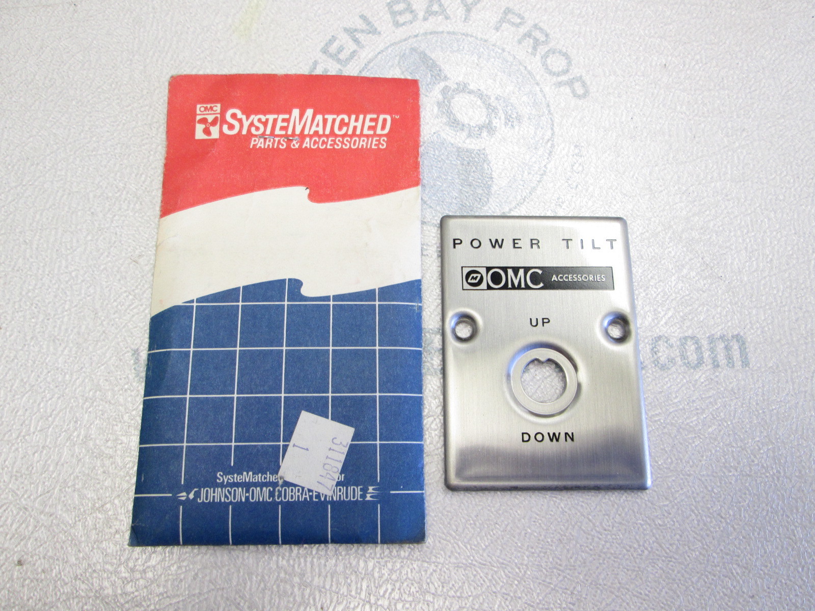 0311847 311847 OMC Cobra & Stringer Power Tilt Switch Plate | Green Bay ...