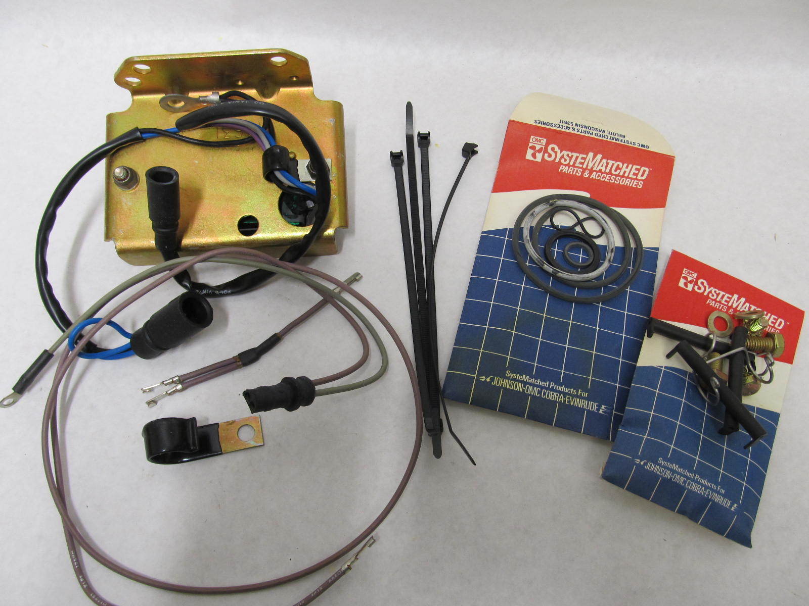 983301 0983301 OMC Stern Drive V-8 Cyl Electronic Shift Assist ...