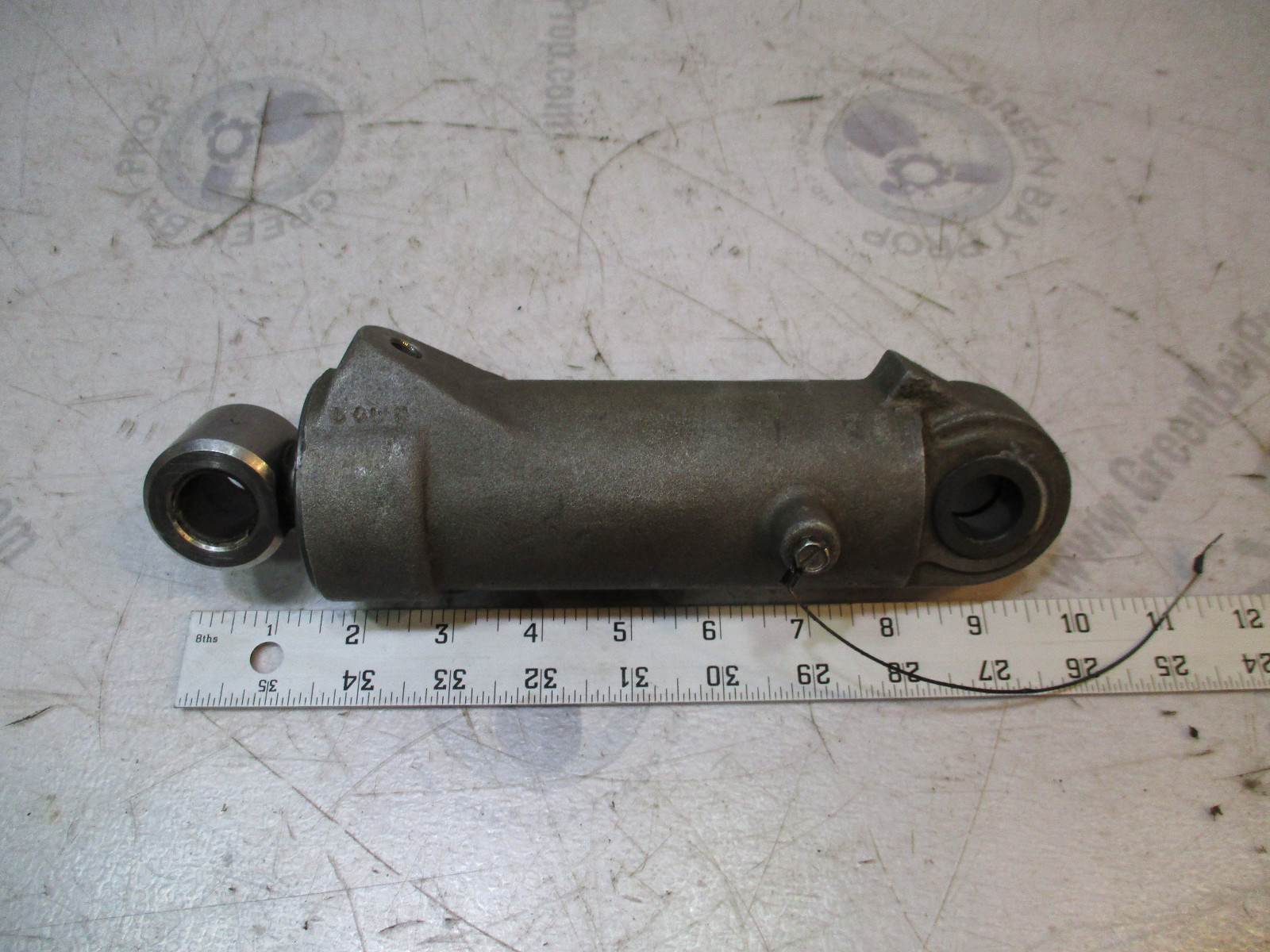 FA695381 Hydraulic Trim Cylinder for Force L-Drive 85 90 120 125 HP ...