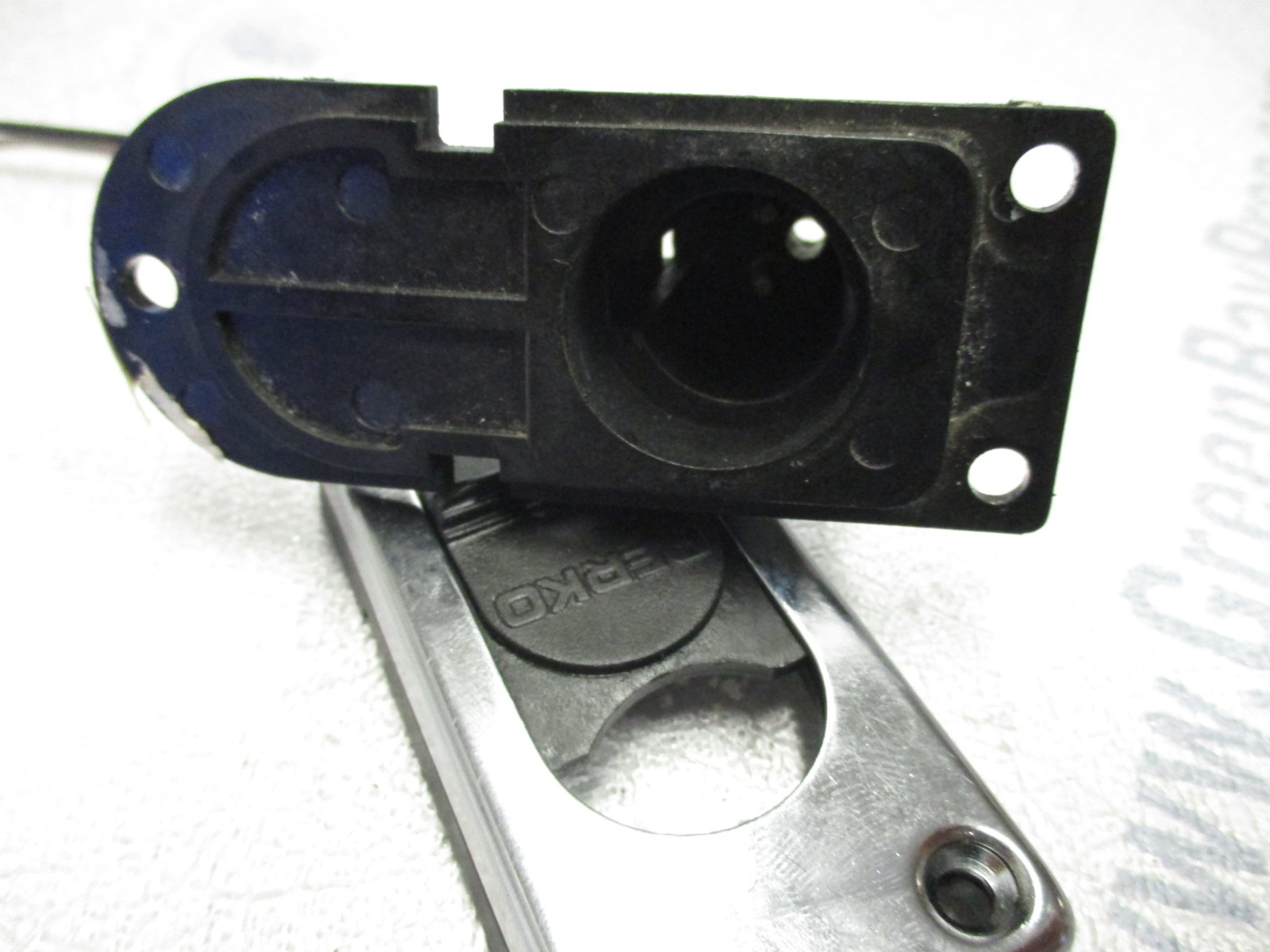 1998 Wellcraft Excel 19SSX Marine Boat Stern Light Socket | Green Bay ...