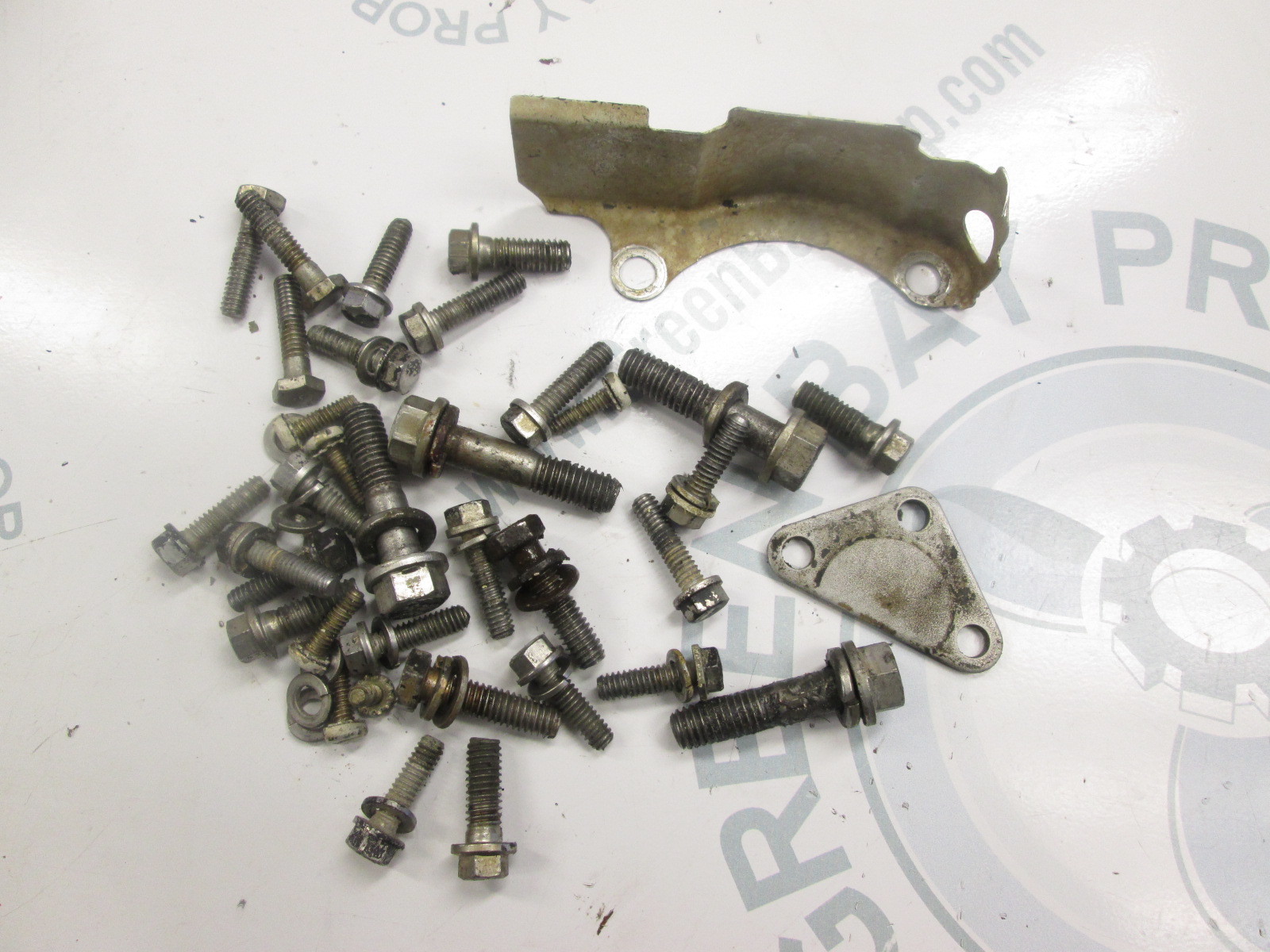 OMC Stringer 3.8L Intermediate housing Misc. Nuts Bolts Screws Washers ...