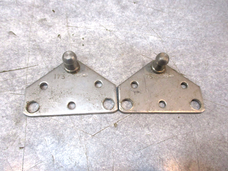 Set (2) Gas Spring Mounting Bracket Flat 2 1/2" x 1 3/4" 10mm Ball ...