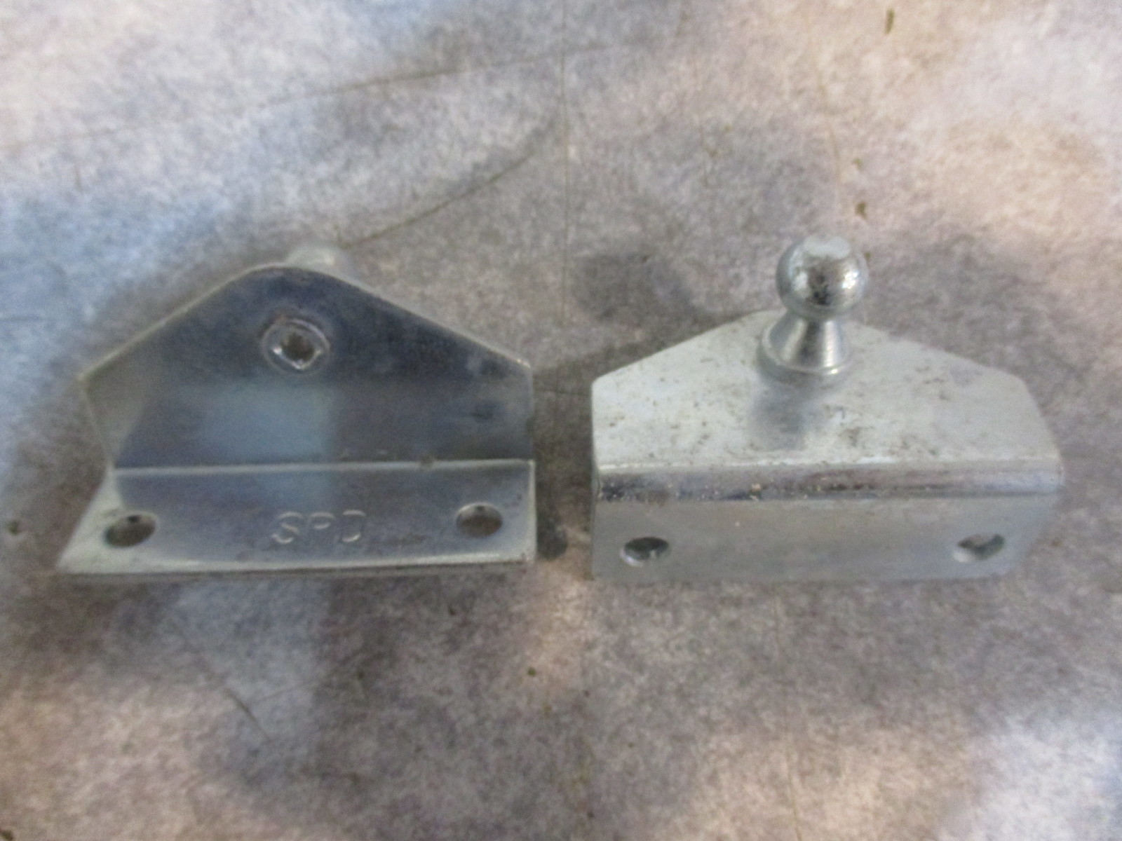 Set (2) Gas Spring Mounting Bracket 2" x 1" 10mm Ball | Green Bay ...