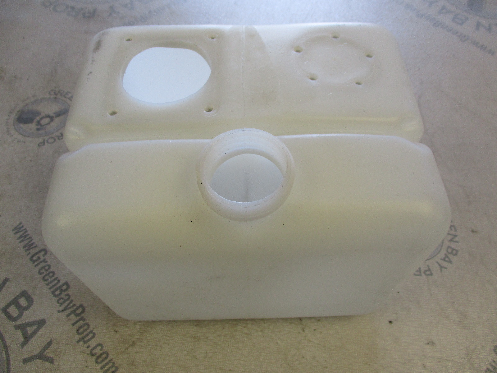 OMC Evinrude Johnson Outboard 1.8GAL VRO Oil Tank New | Green Bay ...