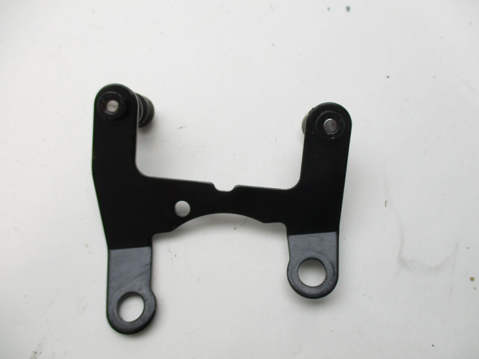0354435 Evinrude Johnson Outboard Ignition Coil Mounting Bracket 354435 ...