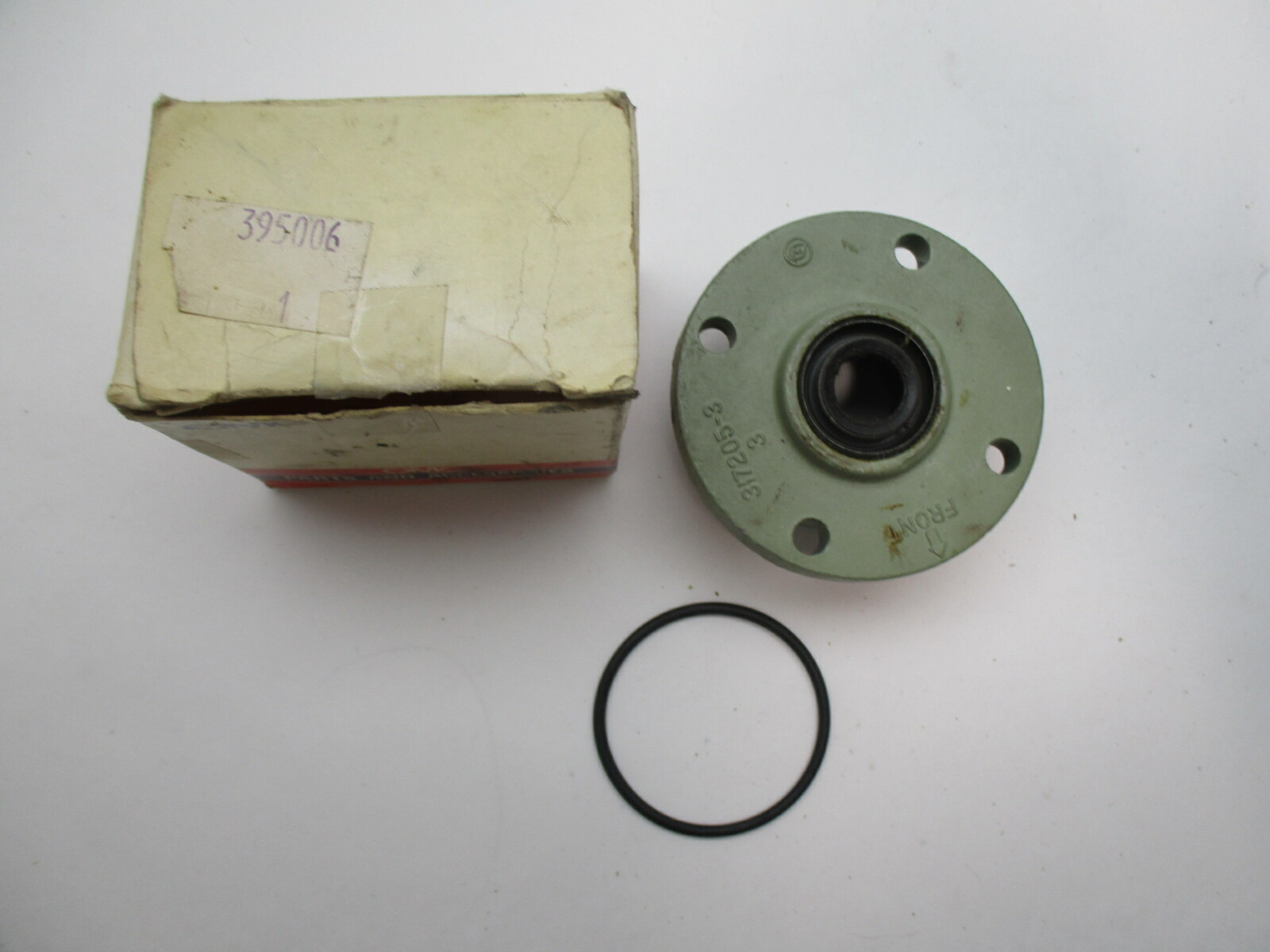 0385086 385086 OMC Drive Shaft Bearing Housing Evinrude Johnson ...