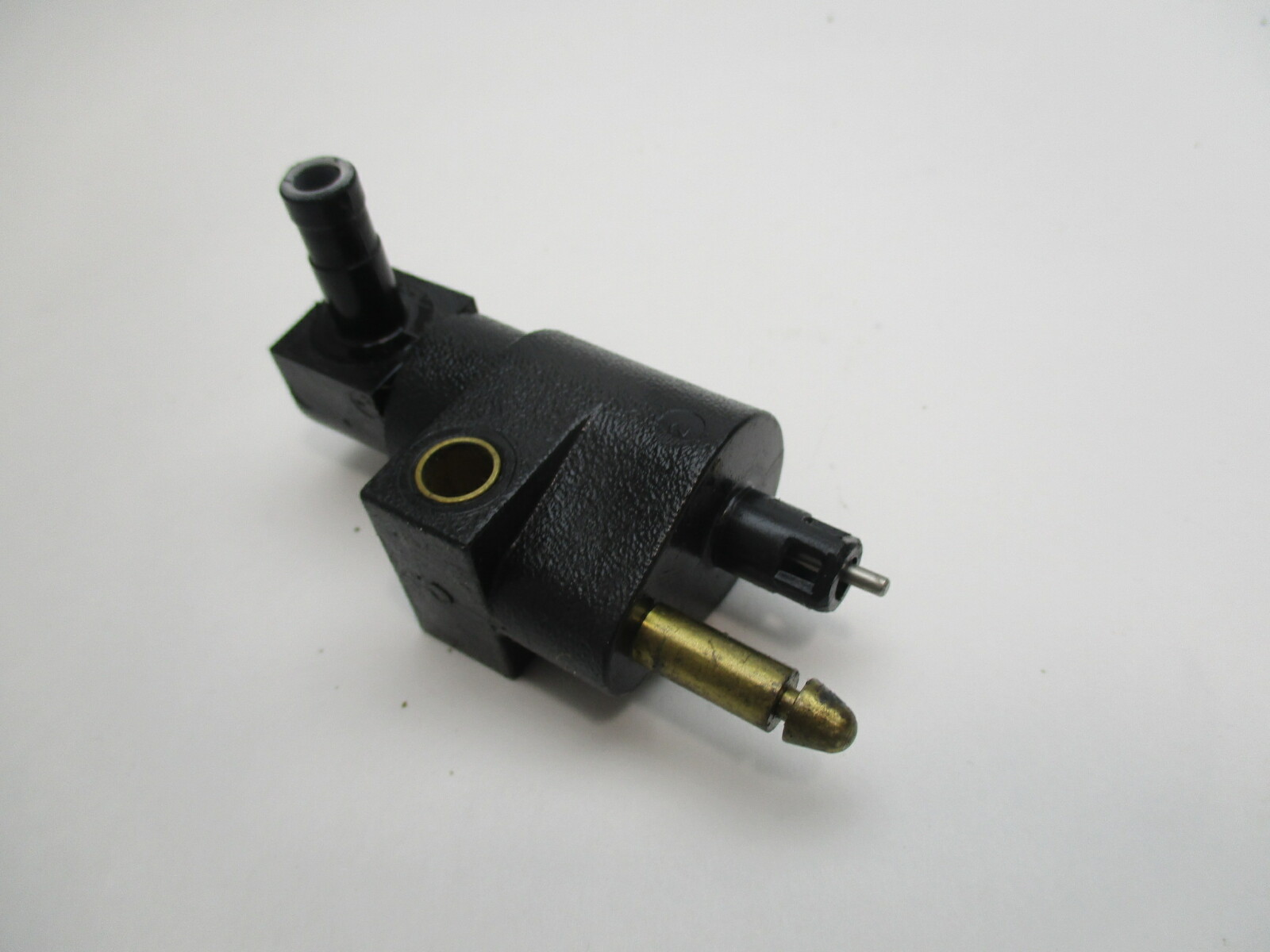 22-816856A4 Mercury Mariner Outboard Fuel Connector Fitting | Green Bay ...