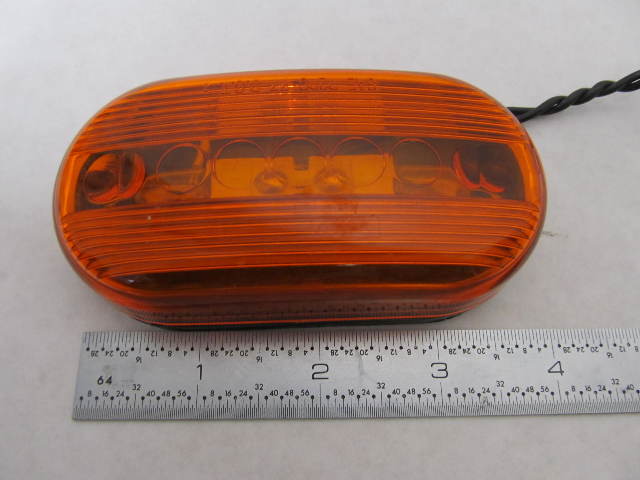 Amber Oblong Two Bulb Boat Trailer Clearance Light 4