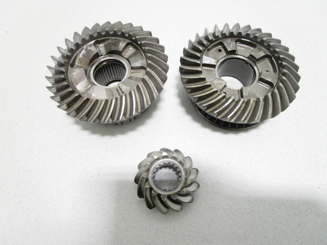 859472A3 850034T Mercury Mariner Outboard 13:30 Lower Unit Gear Set 44484T