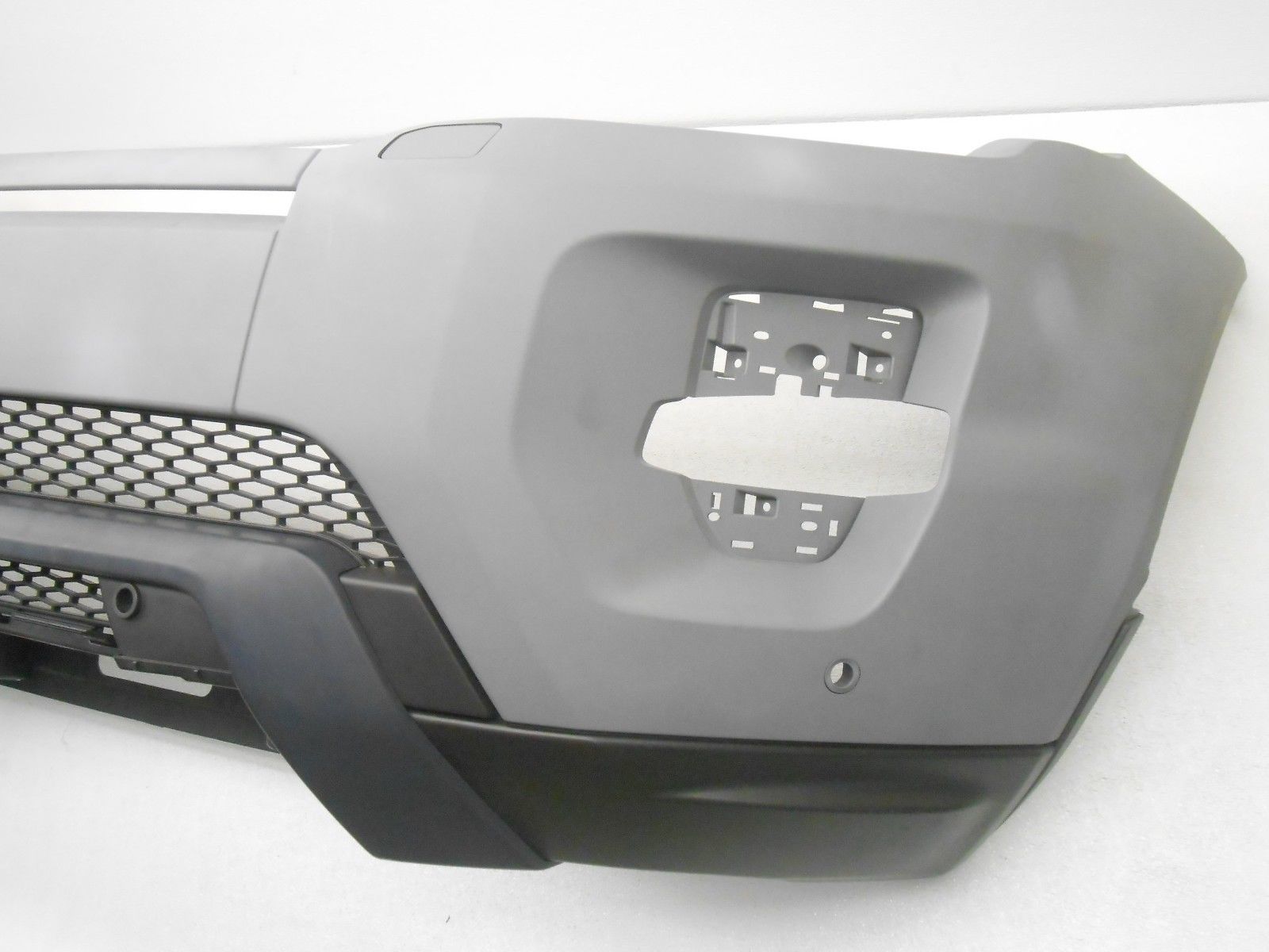 New Genuine OEM 2012-2014 Land Rover Range Rover Evoque Front Bumper Cover