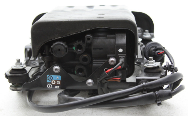 OEM Porsche Panamera Air Ride Suspension Compressor/Pump 970-358-151-09 ...