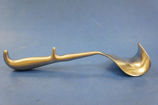 V.Mueller VM29-3261 Mayo Abdominal Retractor 2-3/4 | eBay