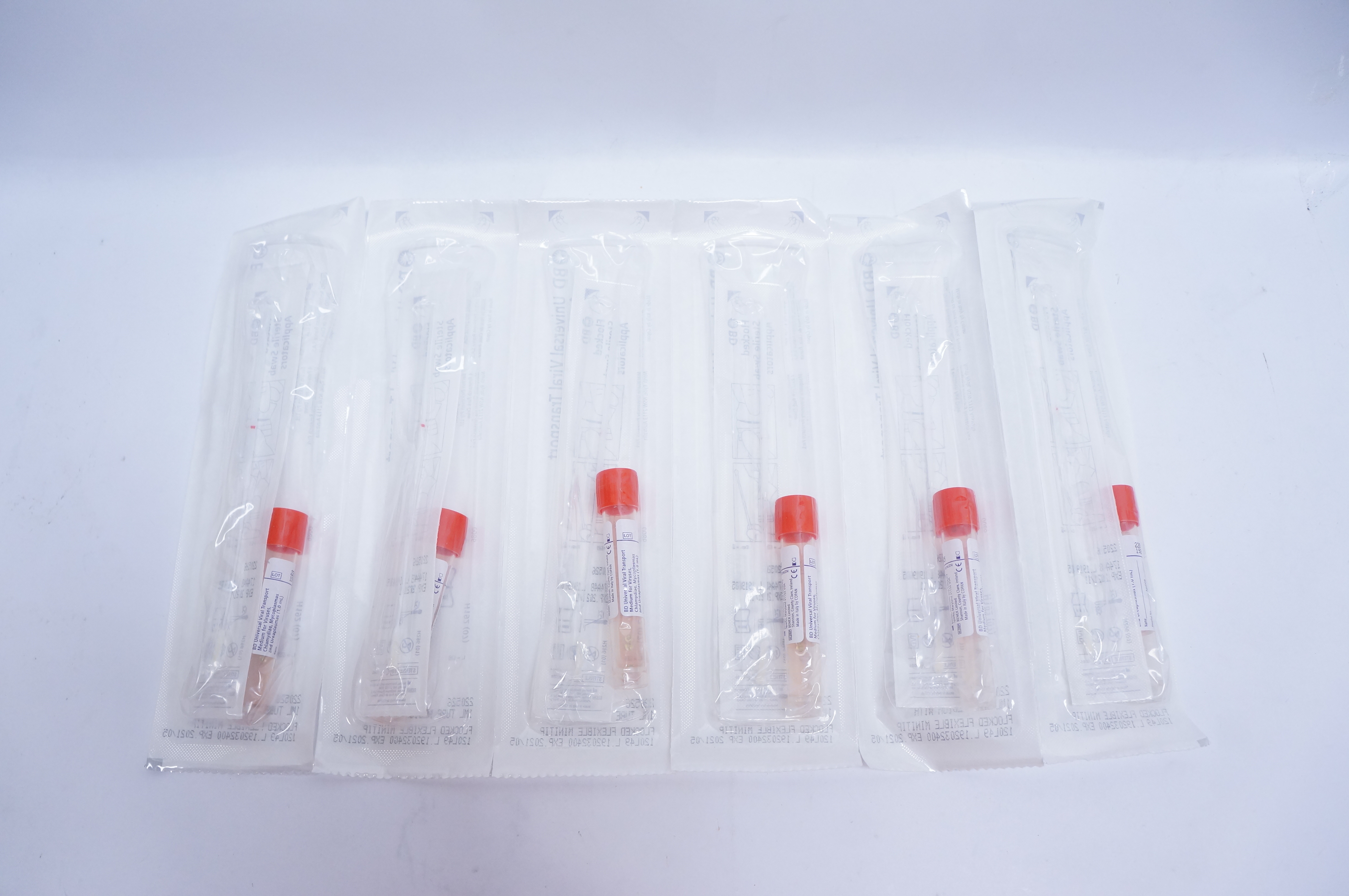 BD 220526 Universal Viral Transport For Viral, Chlamydial - Box of 50 ...