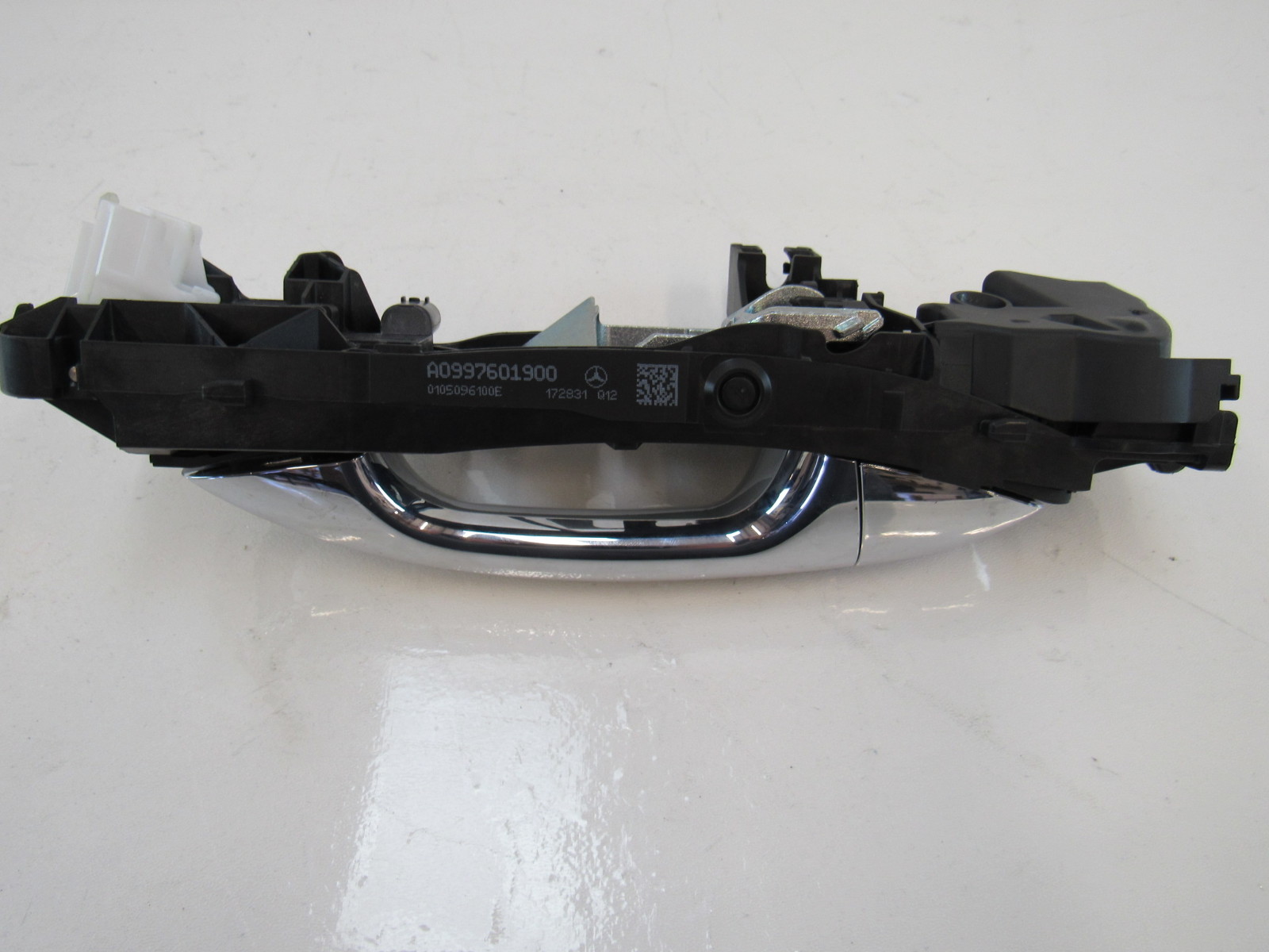 17 Mercedes C217 S550 S63 door handle, exterior, left 0997601900 | S ...