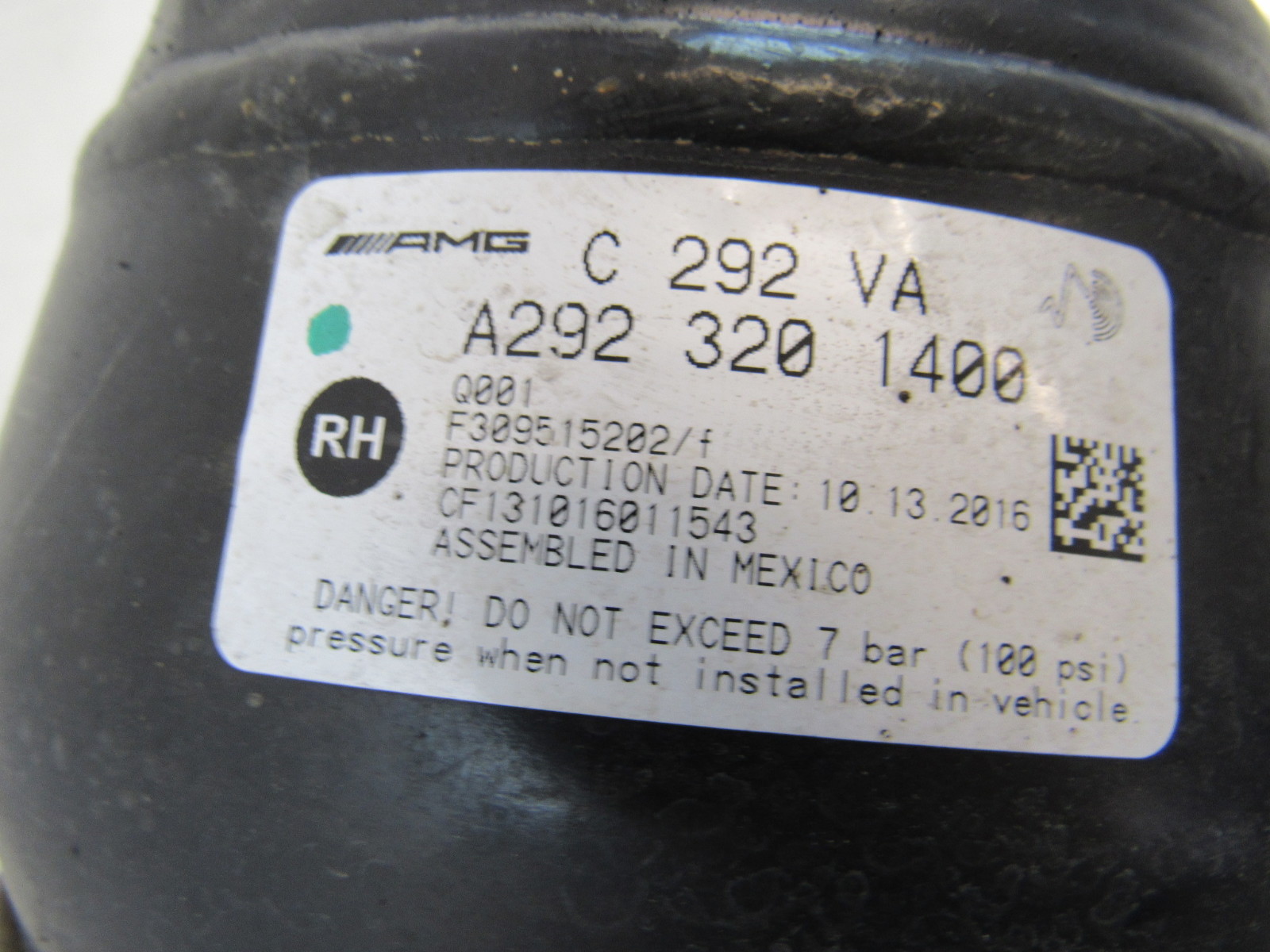 17 Mercedes X166 GLS63 shock absorber, strut, right front 2923201400 ...