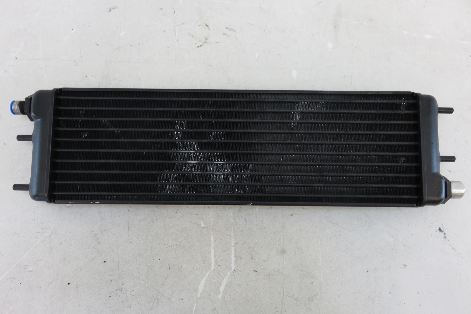 03 Mercedes W463 G500 G55 radiator, transmission oil cooler, 4635000700 ...
