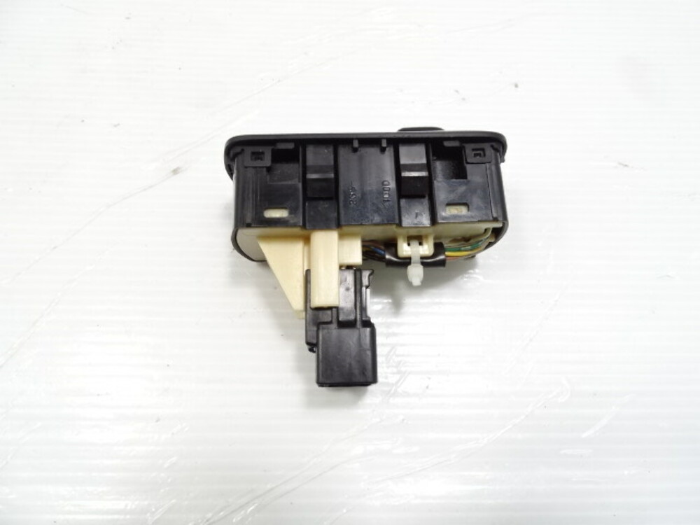 Lexus LX470 switch, suspension height control, 89299-60020 | S Auto Parts