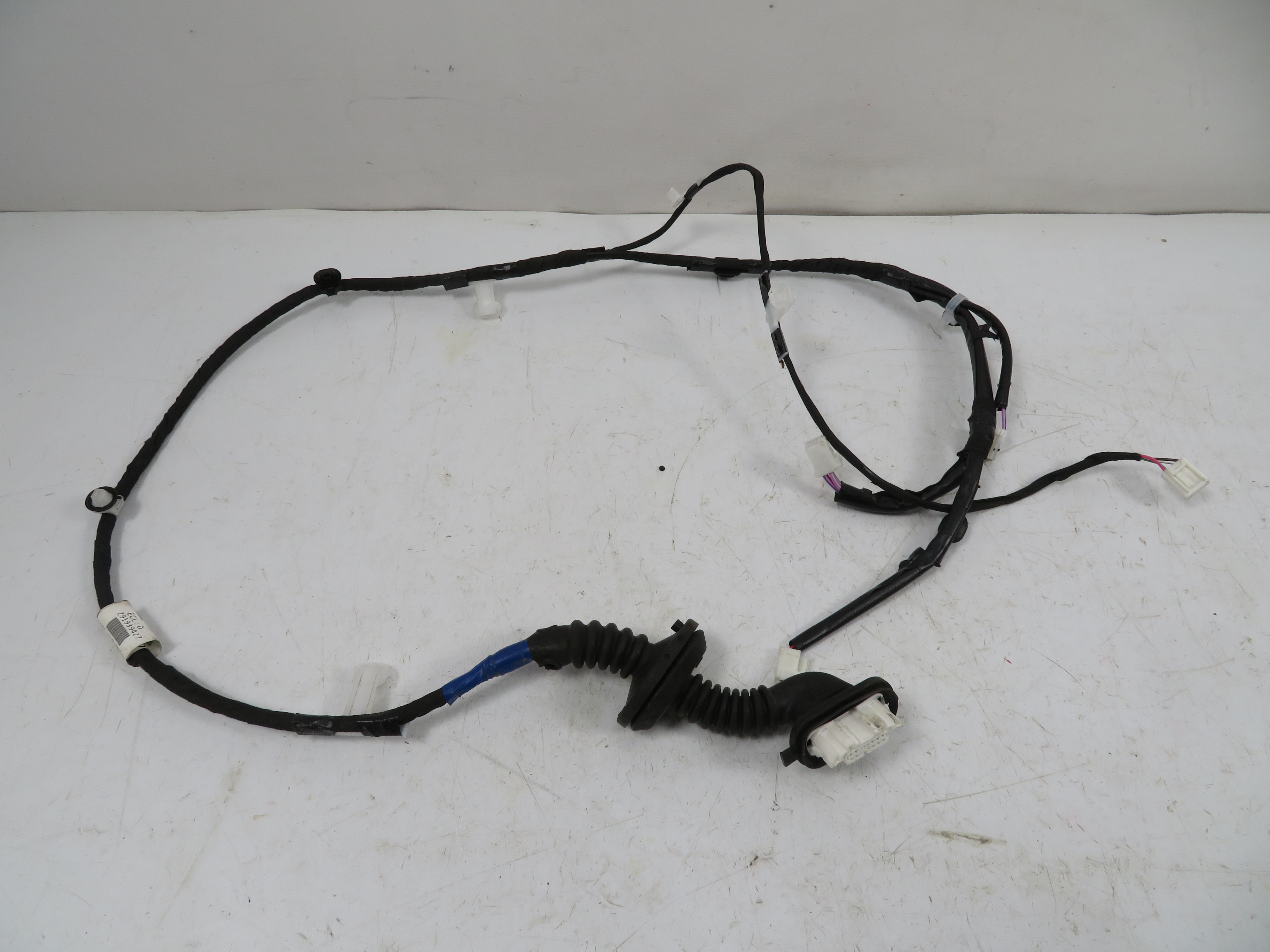 Body Genuine Toyota 82154-02420 Door Wire fta.com.tr