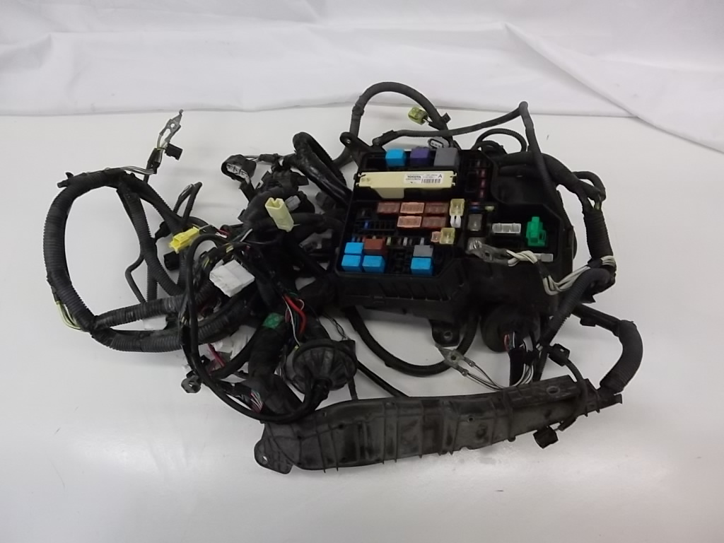 Engine Fuse Box Wire Harness 82641-08030 Toyota Sienna 2011-2014 | KUD ...