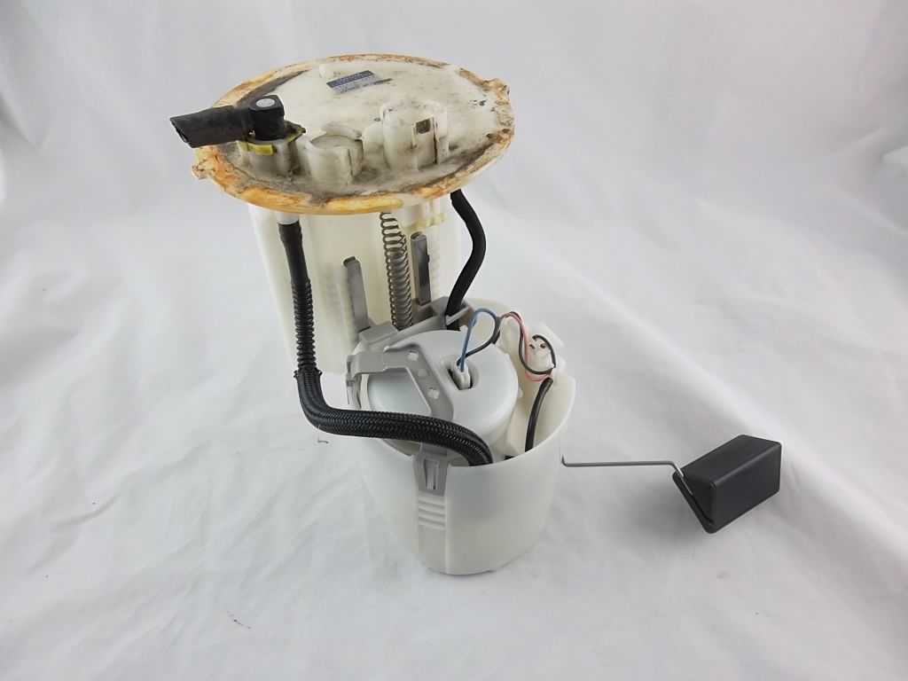 Fuel Pump 77020-47080 Toyota Prius 2010-2012 | KUD Auto Parts and Service
